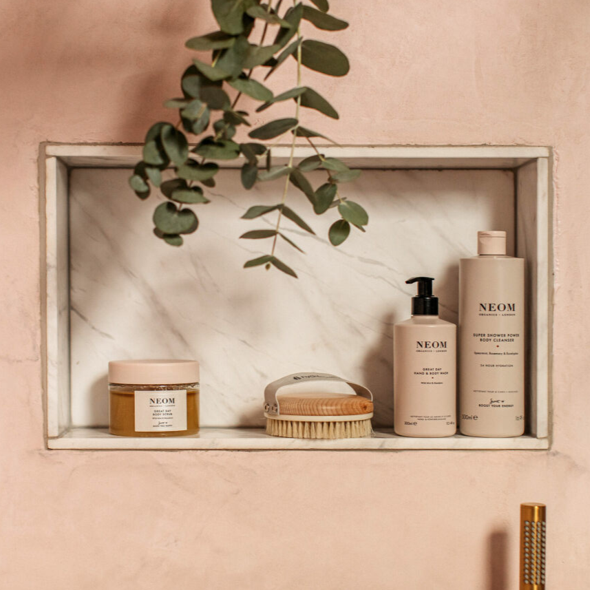 Real Luxury Body Scrub – NEOM Wellbeing US