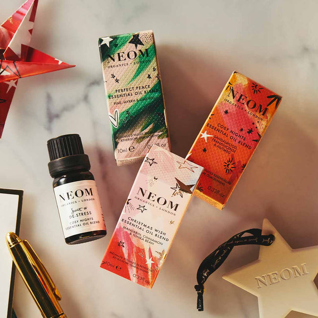Christmas Candles & Diffusers | Shop Christmas Now – NEOM Wellbeing US